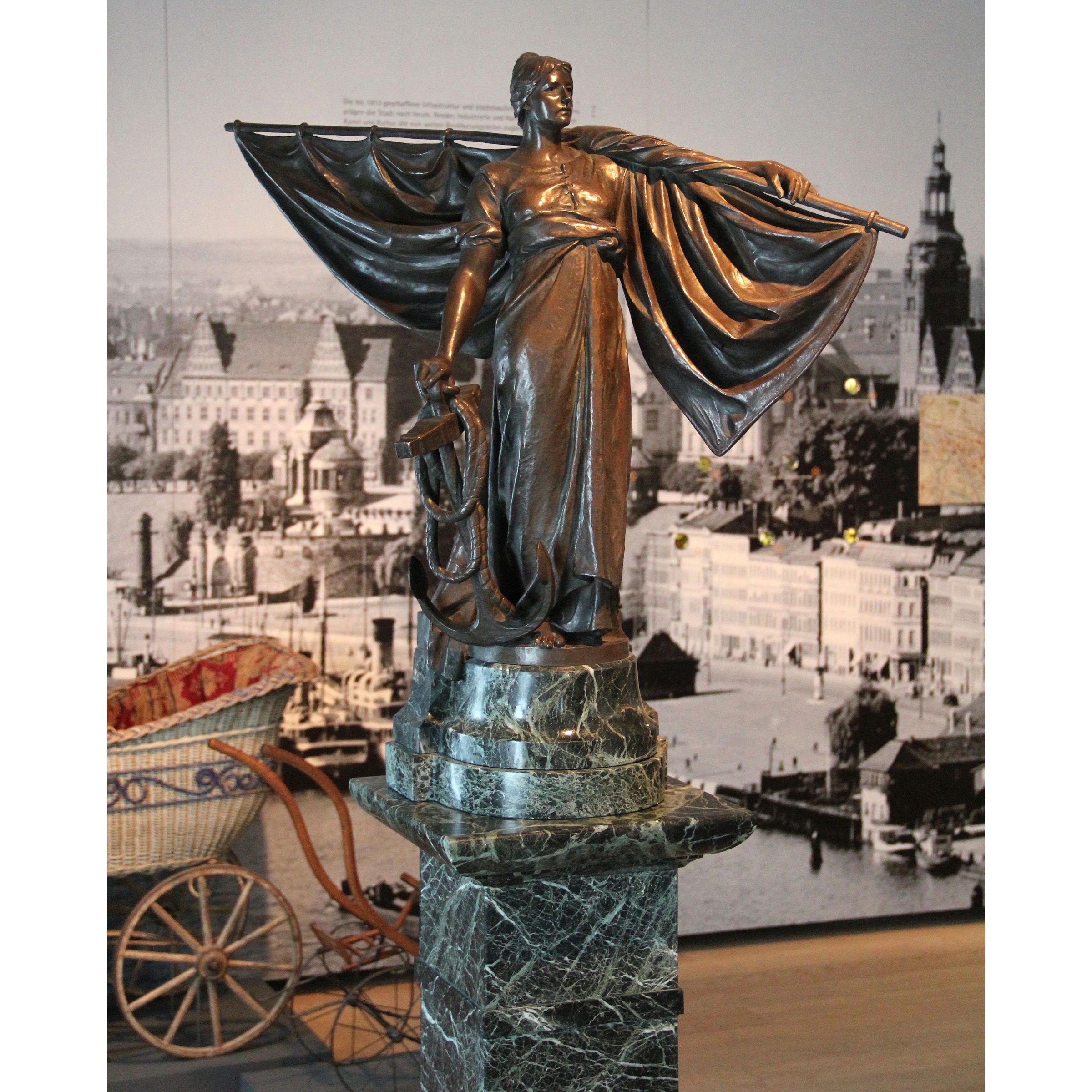 Ludwig Manzel: Modell "Sedina"